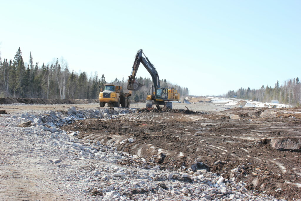 Ontario invests in training for Indigenous people for highway project ...