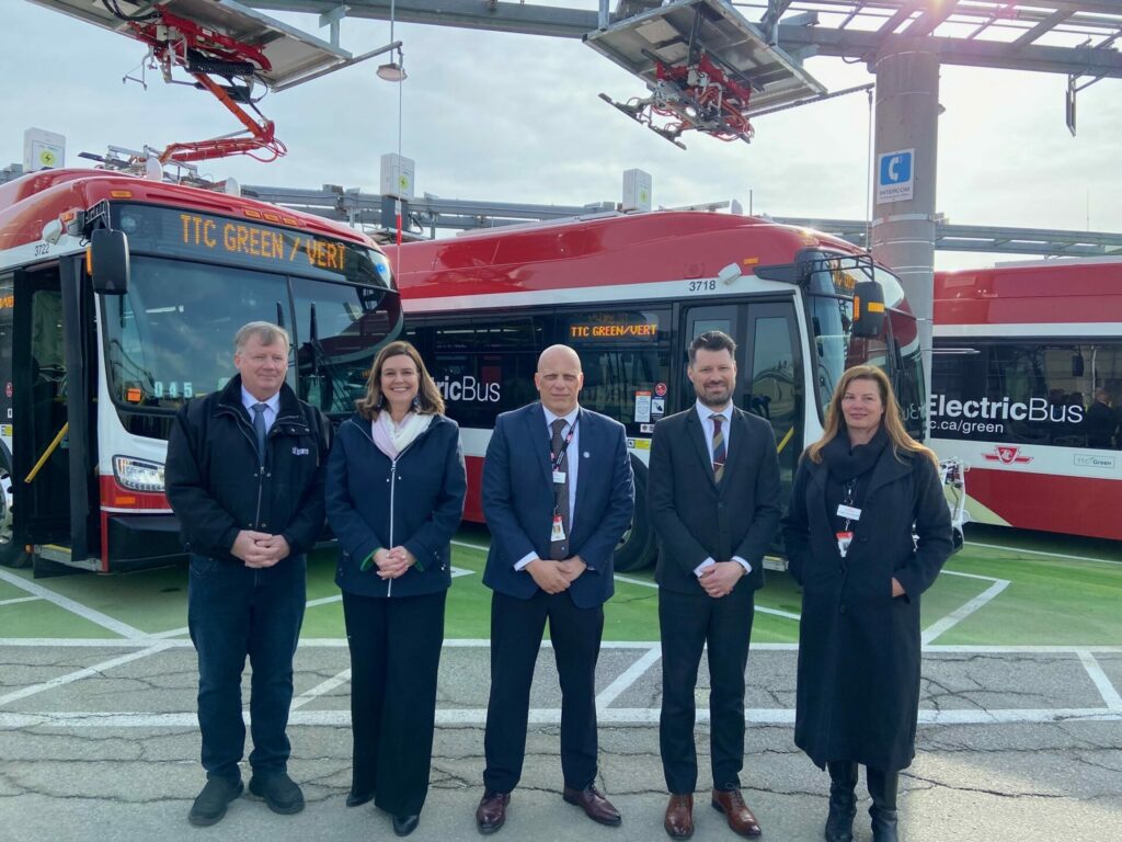 Toronto Transit Commission, PowerON unveil innovative eBus charging ...