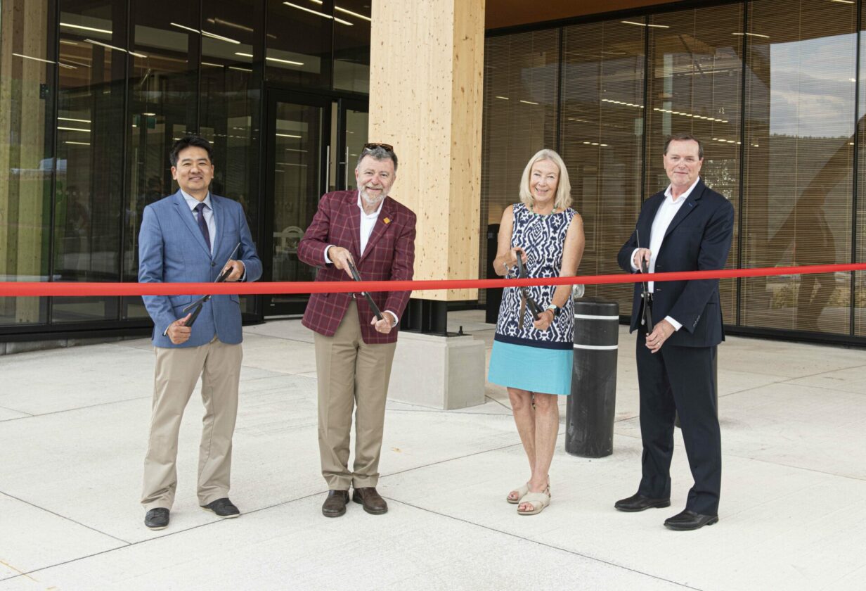 Canada’s national nuclear laboratory opens doors to new office complex ...
