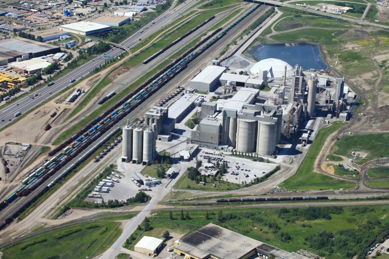Canada partners with Heidelberg Materials to drive cement industry ...