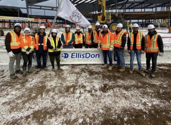 EllisDon celebrates “topping off” with final beam at Thunder Bay ...