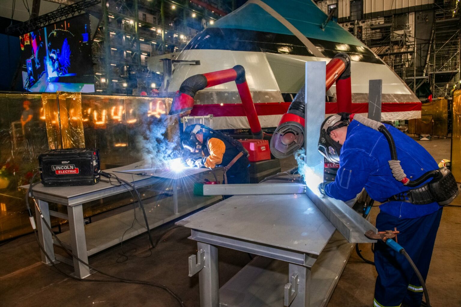 Irving Shipbuilding begins construction of Canada’s new destroyer fleet ...