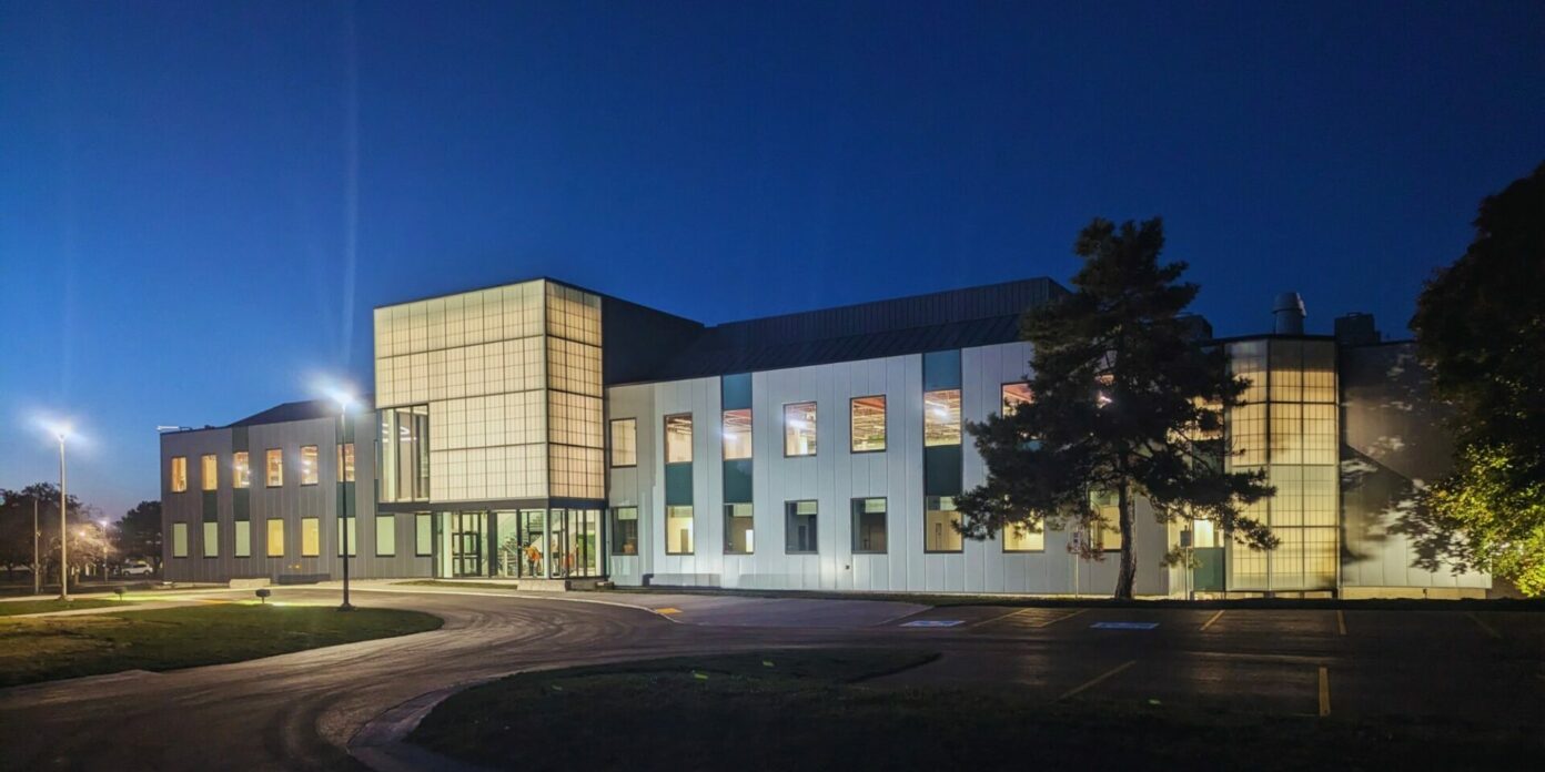 Modern Niagara celebrates opening of new Sustainable Innovation Hub ...
